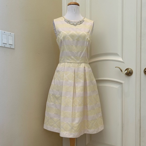 Maggy London | Dresses | Nwt Maggie London Yellow And Ivory Cotton ...